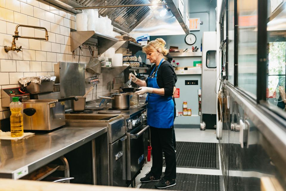 From Manhattan: Half-Day Brooklyn Food and Culture Bus Tour - Analyzing the Value