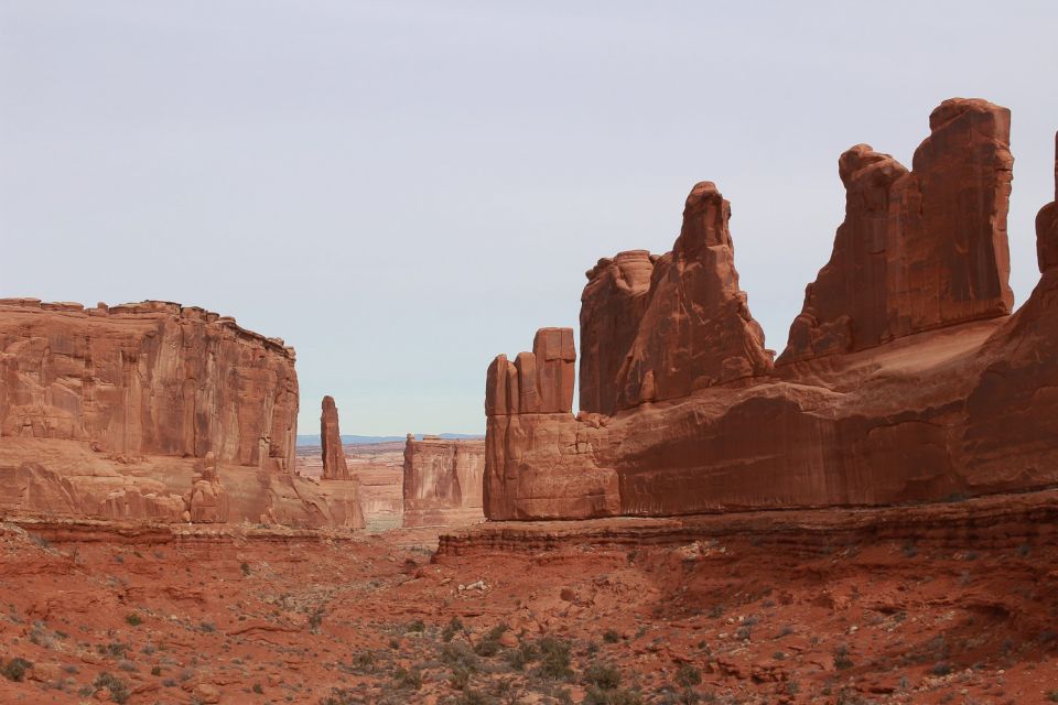 From Moab: Arches National Park 4x4 Drive and Hiking Tour - Why This Tour Stands Out