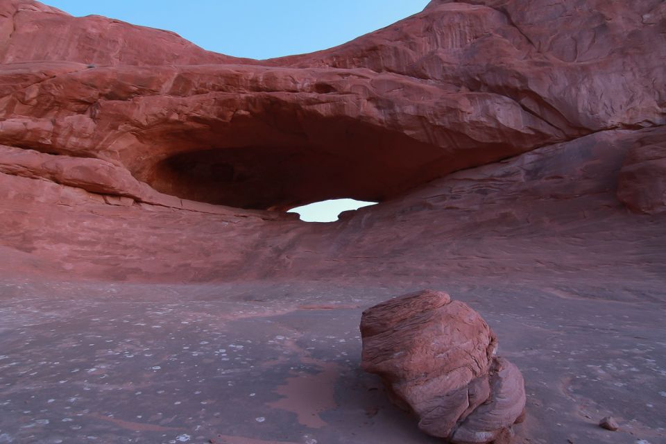 From Moab: Arches National Park 4x4 Drive and Hiking Tour - FAQs