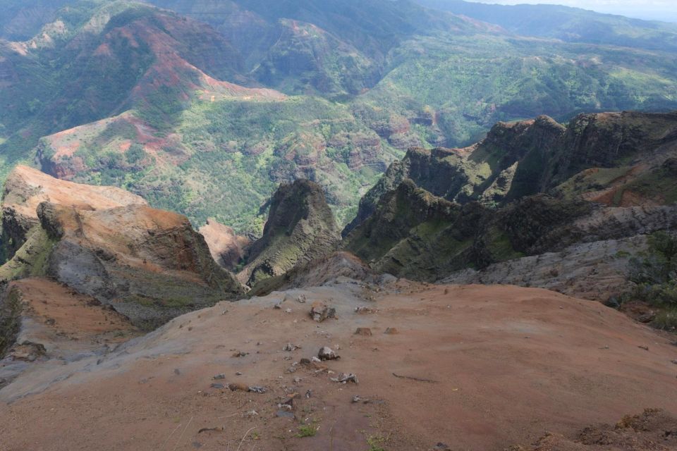 From Oahu: Kauai Waimea Canyon & Wailua River Tour - Exploring Waimea Canyon: Nature’s Masterpiece