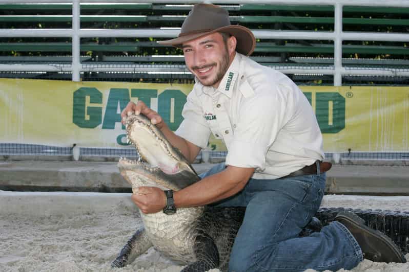 From Orlando: Swamp Airboat Ride and Gatorland Entry - Key Points