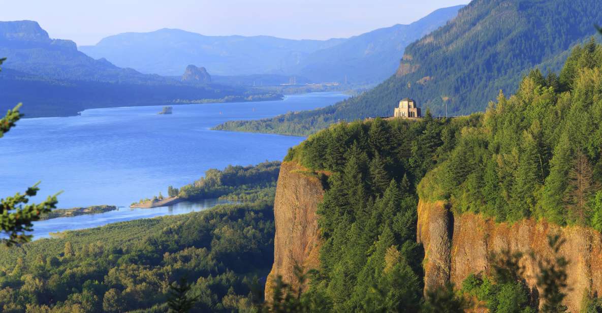 From Portland: 7 Wonders of the Gorge Jetboat Cruise - FAQ