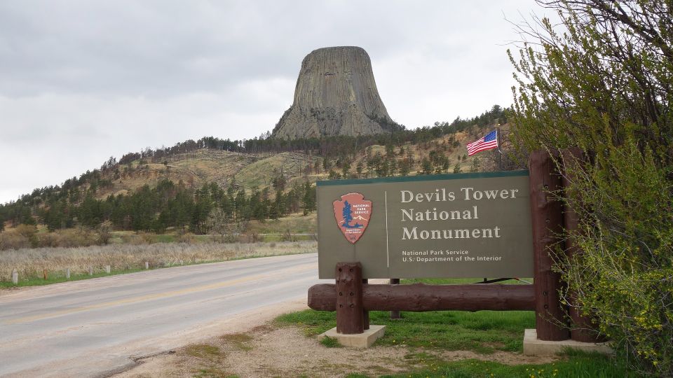 From Rapid City: Private Devils Tower Tour and Hike - The Value of the Tour