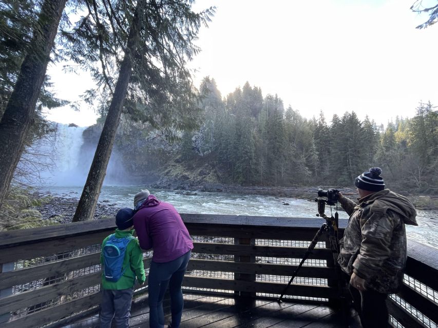 From Seattle: Snoqualmie Falls and Wineries Tour w/ Transfer - A Deep Dive Into the Experience