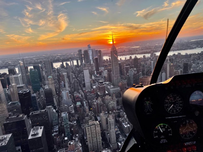 From Westchester: New York City Scenic Helicopter Tour - A Detailed Look at the Tour