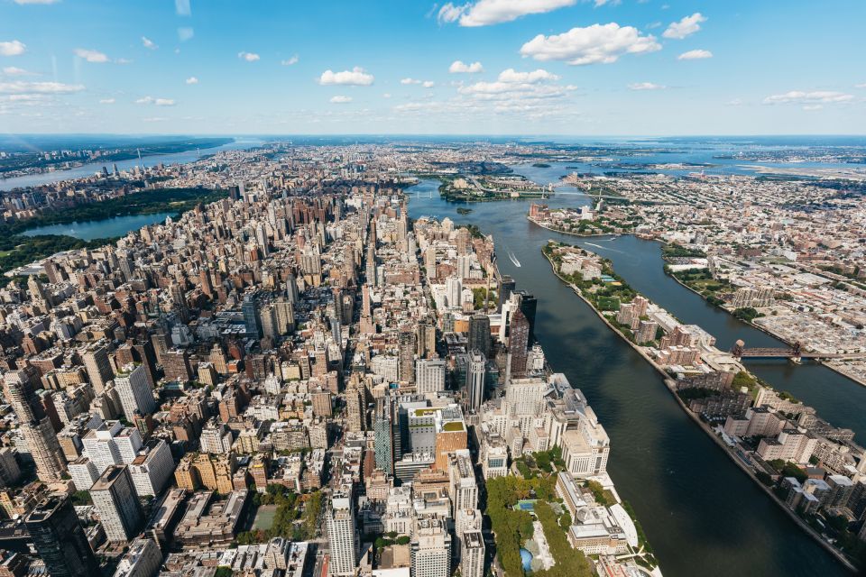 From Westchester: Private NYC Helicopter Tour for 2-6 People - What This Tour Really Offers: An Up-Close Look at the Manhattan Skyline