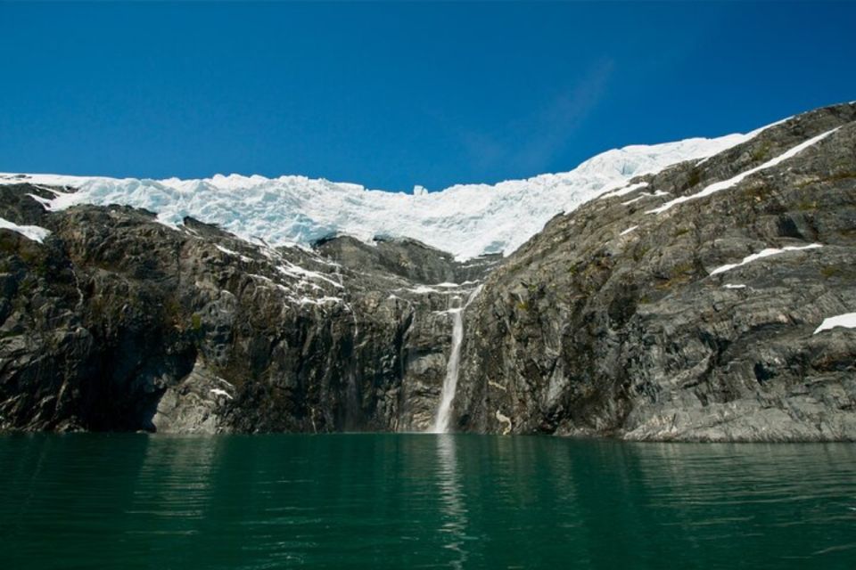 From Whittier: Glacier Quest Cruise with Onboard Lunch - Key Points: