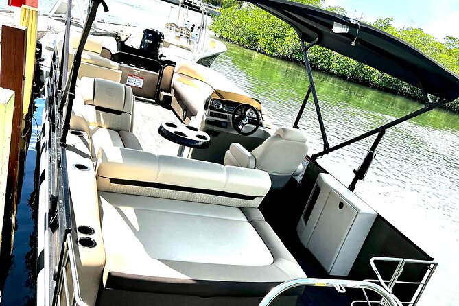Full Day Premium 24ft Pontoon Boat With Cozy Lounge Upgrades - Key Points
