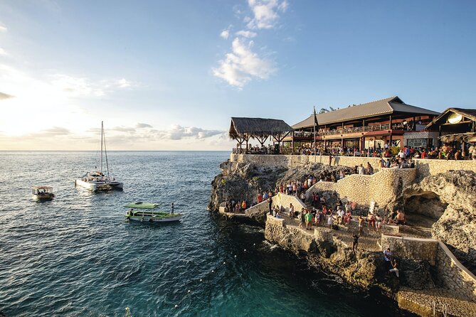 Full Day Seven Miles Beach and Rick's Café with Entrance Included - Why This Tour Offers Great Value