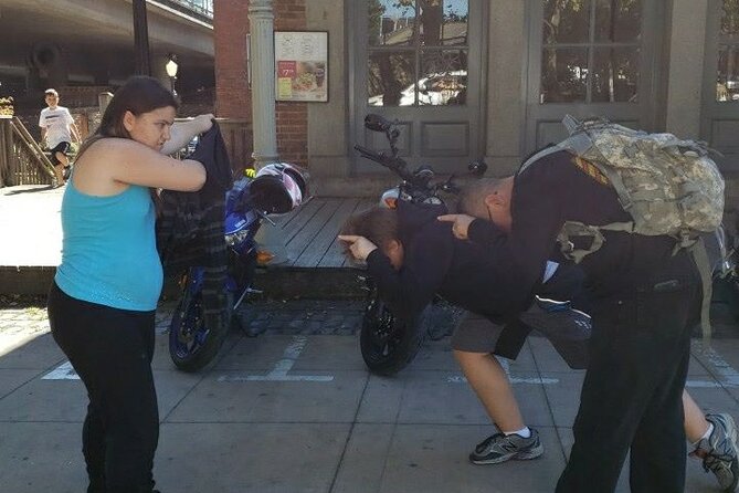 Fun City Scavenger Hunt in Knoxville by Crazy Dash - Who is this tour ideal for?