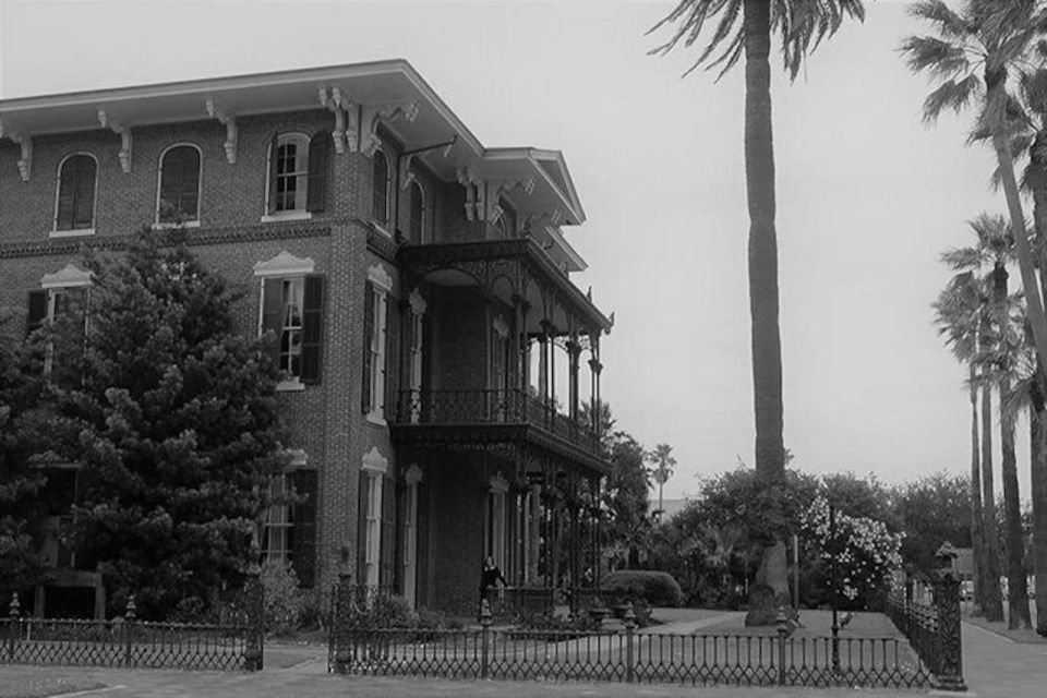 Galveston: Spooky Strand Ghost Walking Tour - The Itinerary and Stops