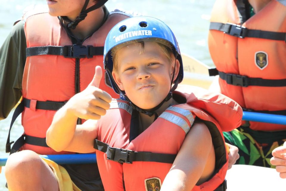 Gardiner: Scenic Raft Float on the Yellowstone River - An In-Depth Look at the Scenic Float Experience