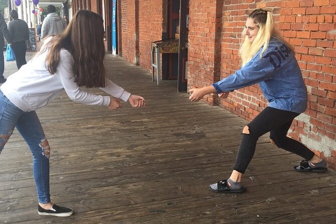 Gatlinburg Scavenger Hunt by Wacky Walks - Is This Experience Right for You?