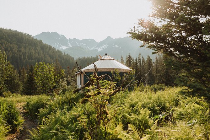 Glamping Remote Overnight Iceberg View Stay - An In-Depth Look at the Glamping Experience in Seward