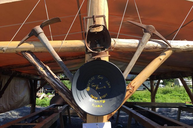 Gold Panning in Seward, Alaska - An In-Depth Look at the Gold Panning Experience in Seward  