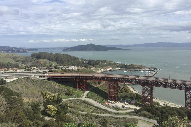 Golden Gate Bridge Bike Rental (Includes Free Helmet & Lock) - Detailed Breakdown of the Experience
