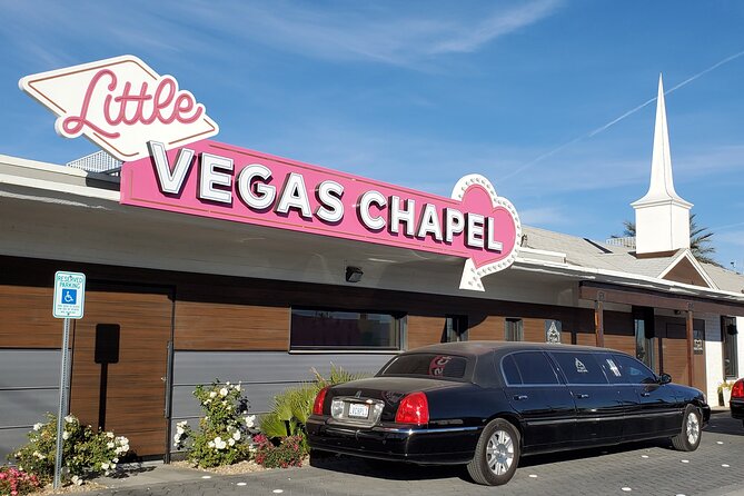 Graffiti and Gourmet: Las Vegas Arts District Foodie Walk - Art & Boutique Shops at The Arts Factory
