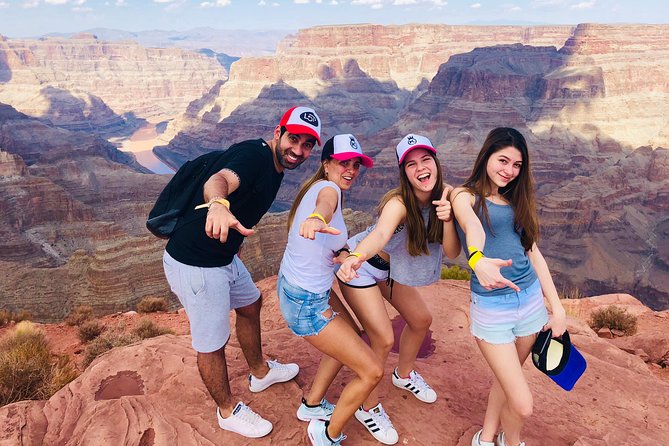 Grand Canyon Tour in Spanish with Skywalk and Hoover Dam included - Why This Tour Offers Good Value