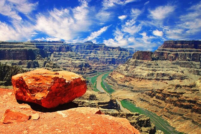 Grand Canyon West, Hoover Dam Stop and Optional Lunch and Skywalk - The Value of This Tour