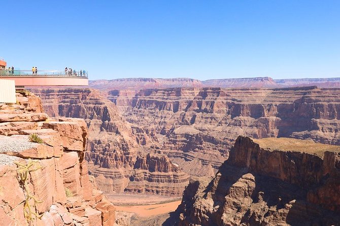 Grand Canyon West Luxury Private Tour from Las Vegas - Who Should Consider This Tour?