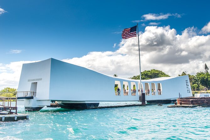 Grand Pearl Harbor and City Tour - Introduction: An Honest Look at the Grand Pearl Harbor and City Tour