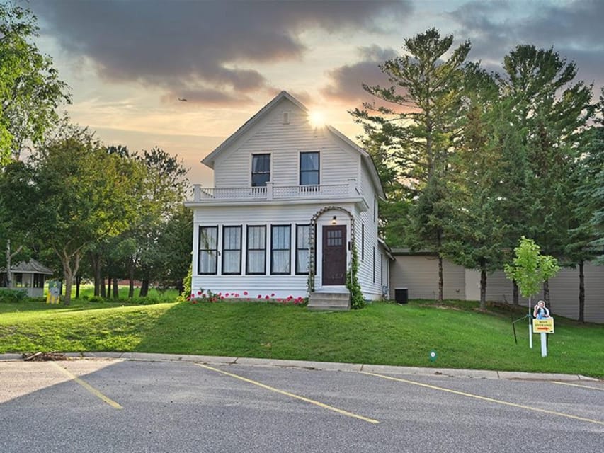Grand Rapids: Judy Garland Museum Guided Tour - What Makes the Judy Garland Museum Guided Tour Special?