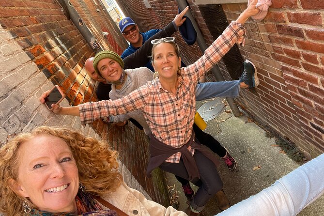 Grand Rapids Scavenger Hunt - What to Expect from the Grand Rapids Scavenger Hunt