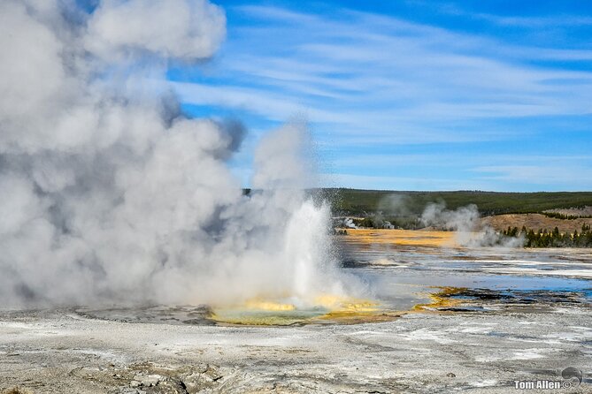 Grand Teton, Yellowstone, Devils Tower and Mount Rushmore 7-day Tour - FAQs