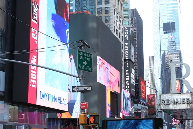 Gray Line New York Fully Guided 5 Hour Sightseeing Tour - Key Points