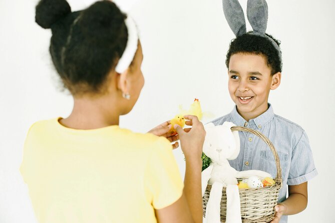 Great Pensacola Egg Hunt & Scavenger Hunt - What This Tour Is About
