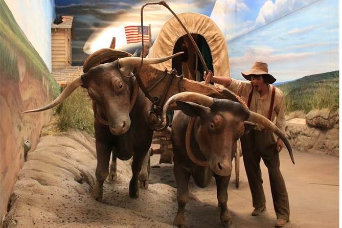 Great Platte River Road Archway Monument - Practical Tips for Visiting