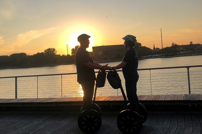 Green Bay Sunset Segway Tour on the Fox River w/ Private Option - Exploring the Green Bay Sunset Segway Tour on the Fox River