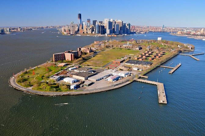 Groovy Governors Island Scavenger Hunt - Introduction: An Unconventional Tour of Governors Island