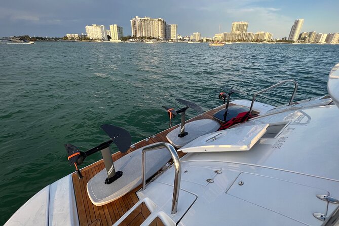 Group eFoil Lesson - 3 Boards 4-6 People - What to Expect from the eFoil Lesson in Fort Lauderdale