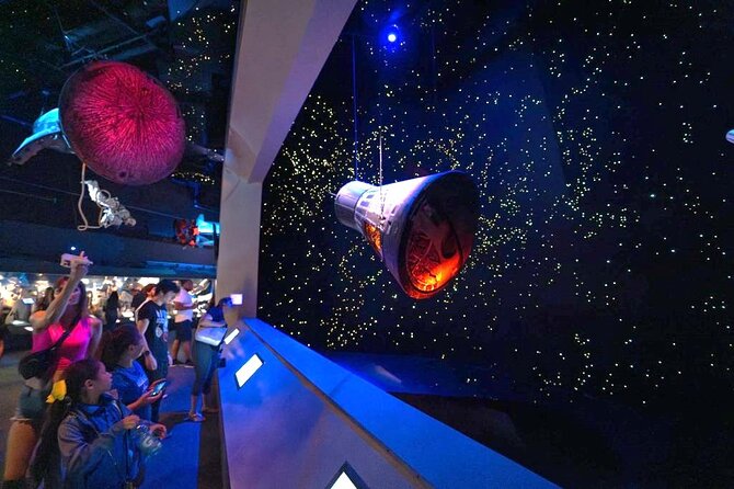 Group Tour - NASA Space Center Guided By A Real Rocket Scientist - Key Points