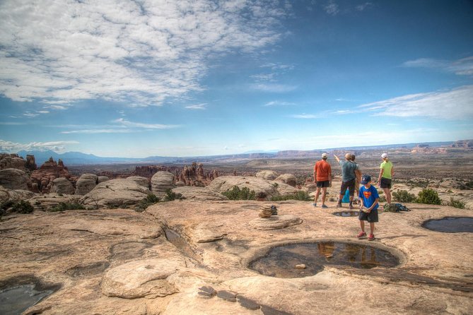 Guided E-Mountain Biking Tour (Klondike Bluff Trail) - Equipment and Inclusions: What’s in the Package