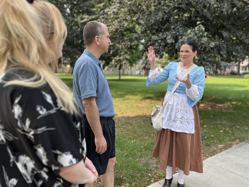 Guided Ghost Tour of Lititz - What is the Guided Ghost Tour of Lititz?
