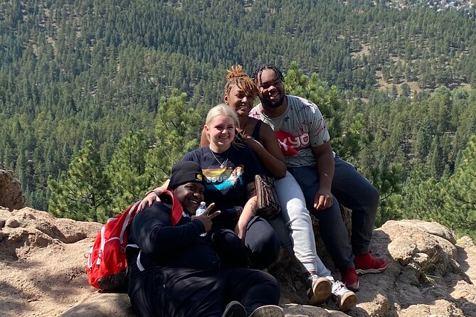 Guided Hiking Tour in the Beautiful Rocky Mountains - FAQ
