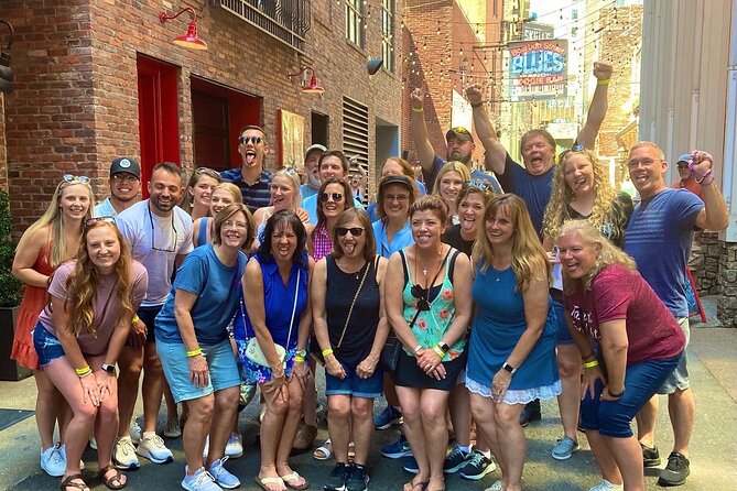 Guided Pub Crawl Walking Tour of Downtown Nashville - The Sum Up