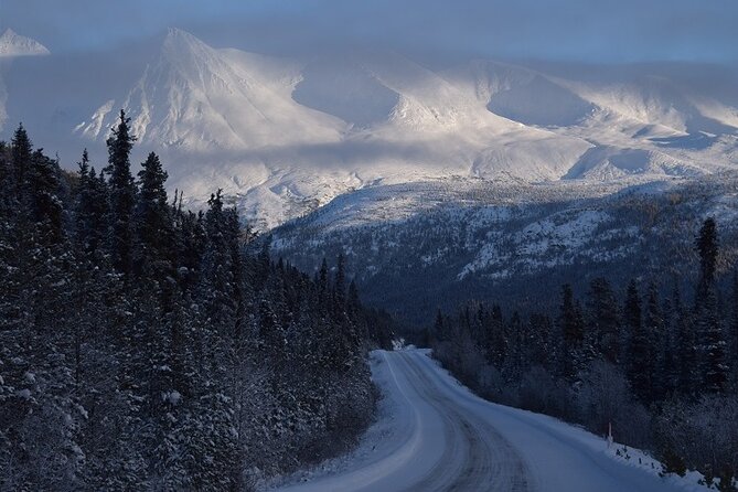 Guided Winter Wonderland Tour to Canada - Deep Dive into the Itinerary
