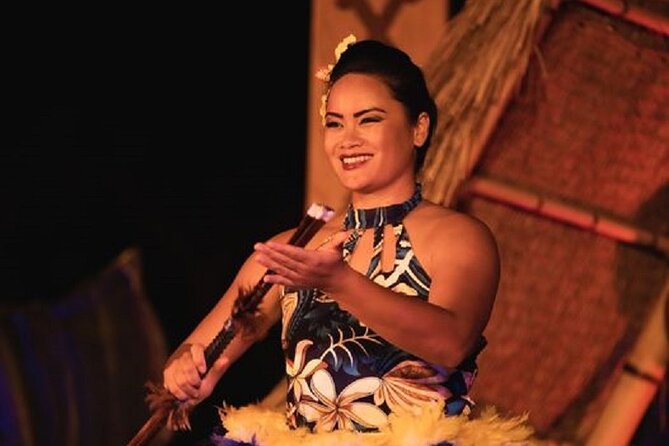 Hale Hoaloha Luau at the Mauna Lani - Key Points