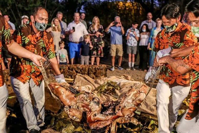 Hale Hoaloha Luau at the Mauna Lani - The Itinerary in Detail