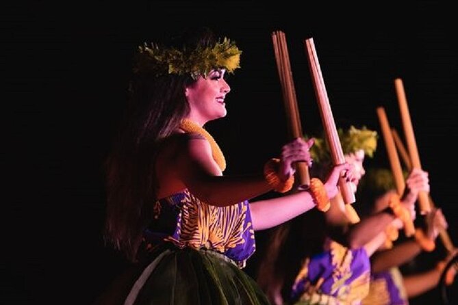 Hale Hoaloha Luau at the Mauna Lani - Authenticity and Cultural Depth
