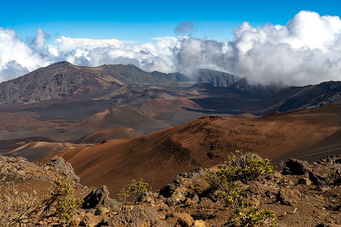 Haleakala Crater Hiking Experience - Itinerary Breakdown: What to Expect