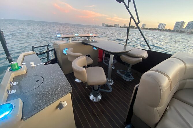 Half Day Aqua Patio Party Pontoon 1-6 people - Who Will Love This Tour?