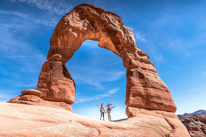 Half Day Arches 4x4 with Delicate Arch Hike - The Experience Breakdown: What You Can Expect