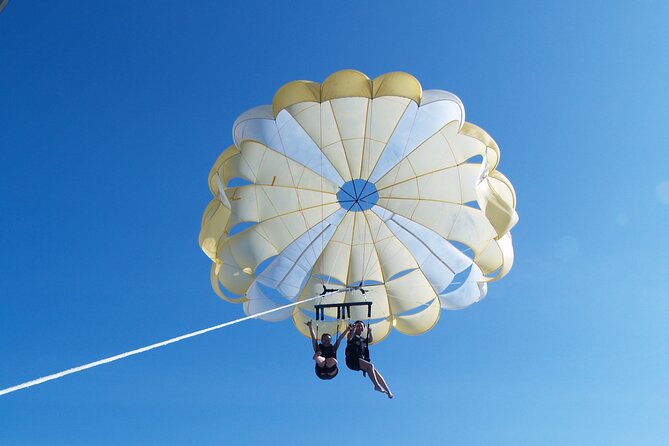 Half-day Tour in Diamond Head Sunrise and Parasail - What We Love About This Tour