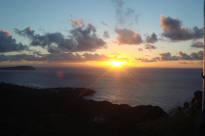 Half-day Tour in Diamond Head Sunrise and Parasail - The Value Proposition