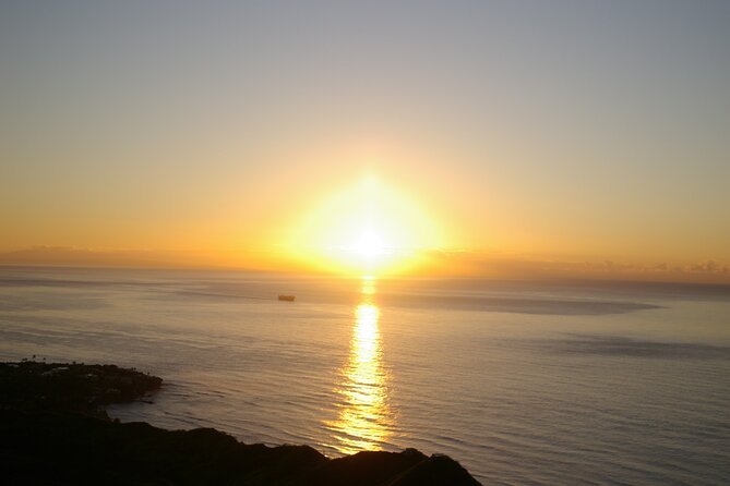Half-day Tour in Diamond Head Sunrise and Parasail - Frequently Asked Questions