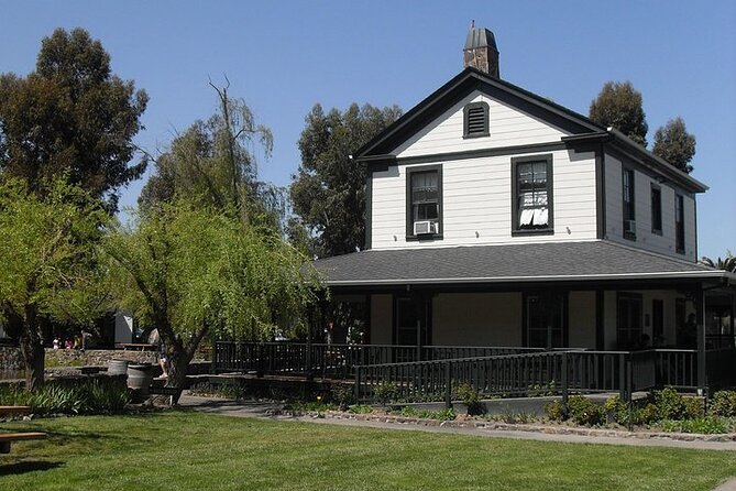 Half-Day Wine Tour Plus Hop-On Hop-Off Bus Pass - FAQ